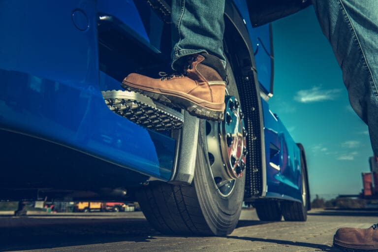 How to conduct a HGV safety inspection | Smith Bros Services