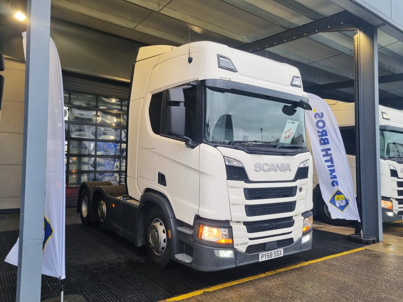 2019 68 Plate SCANIA R450 Highline Mid Lift - PY68SSX - Smithbros