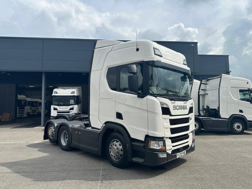 Tractor Units For Sale | Used Tractor Trailers For Sale UK | Smith Bros ...