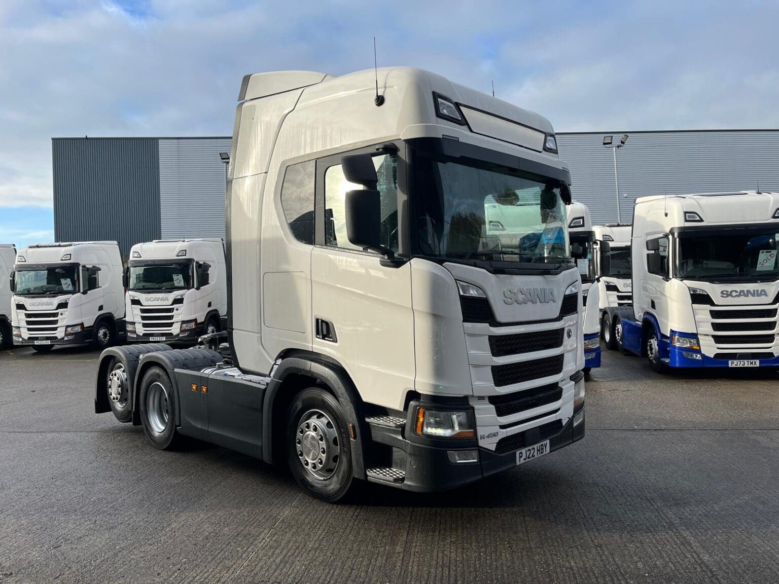 Tractor Units For Sale | Used Tractor Trailers For Sale UK | Smith Bros ...