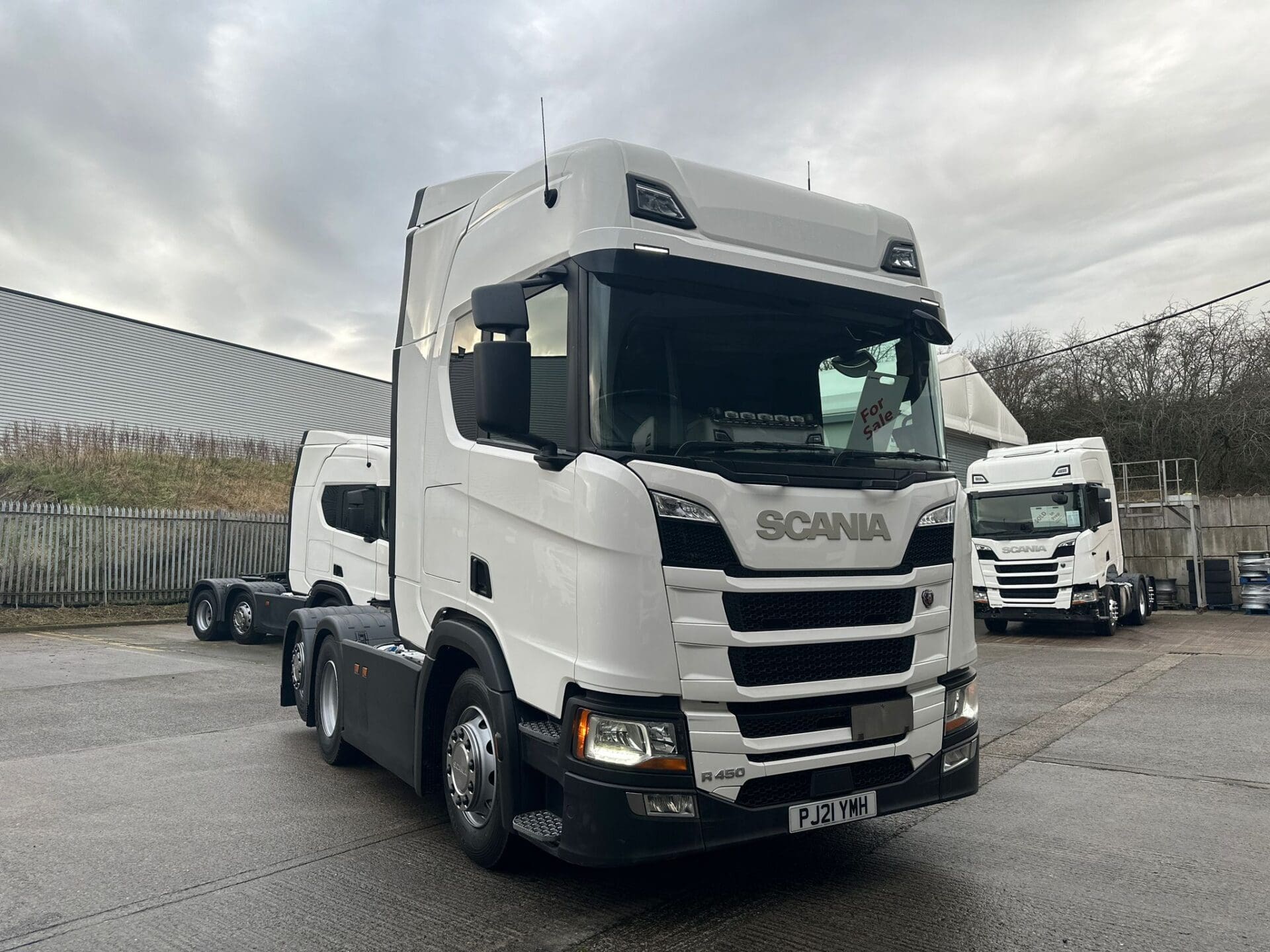 Tractor Units For Sale | Used Tractor Trailers For Sale UK | Smith Bros ...