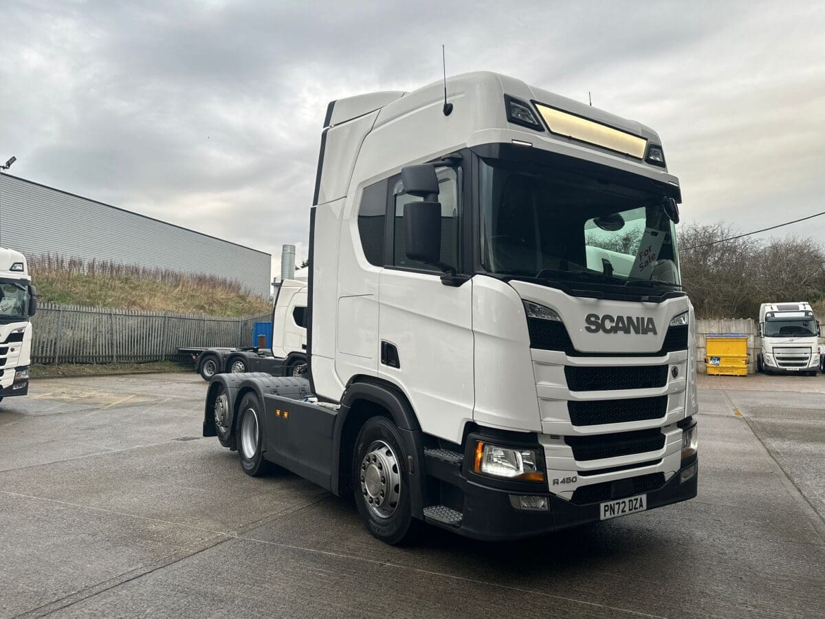 Tractor Units For Sale | Used Tractor Trailers For Sale UK | Smith Bros ...