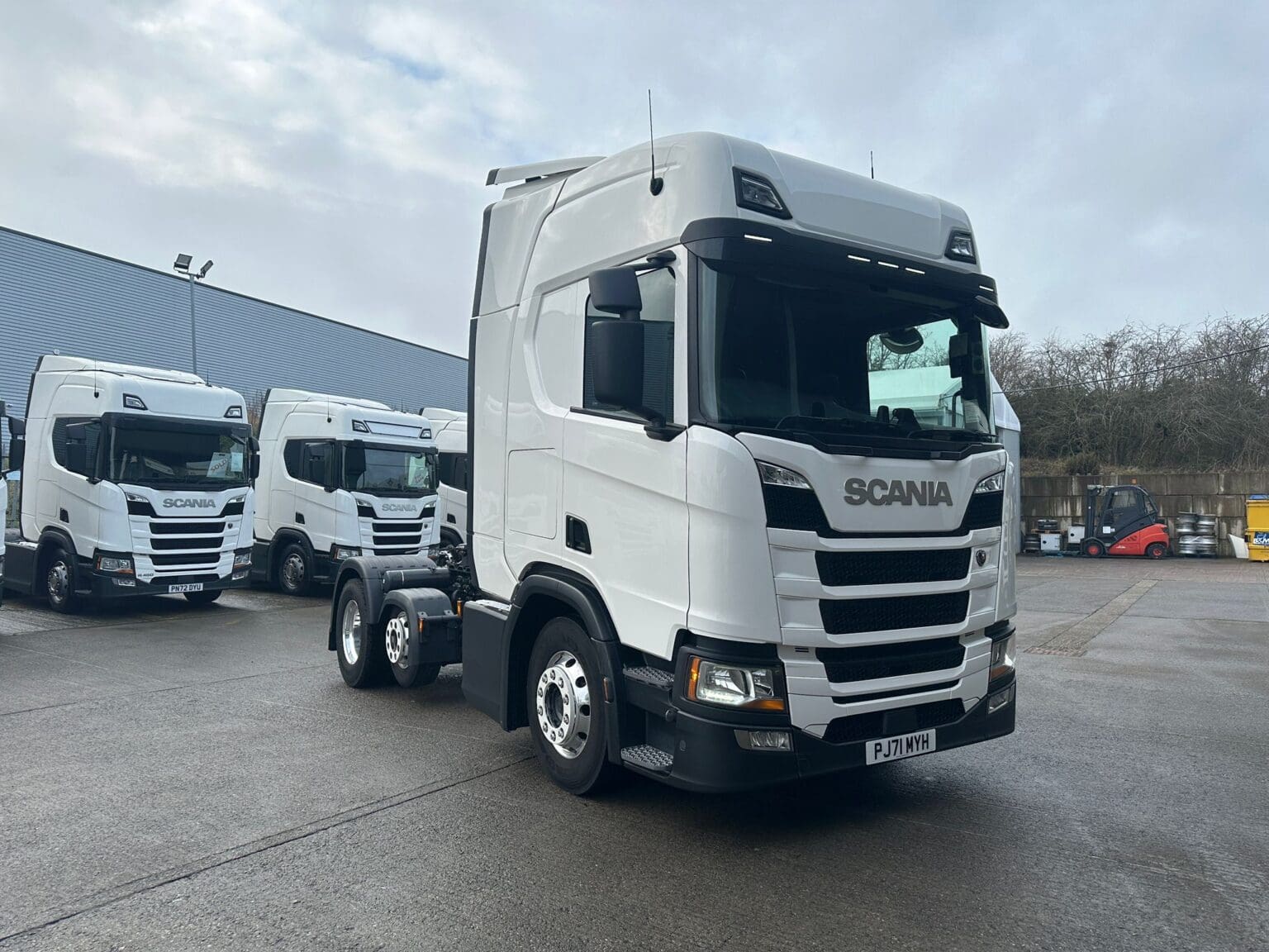 Tractor Units For Sale | Used Tractor Trailers For Sale UK | Smith Bros ...