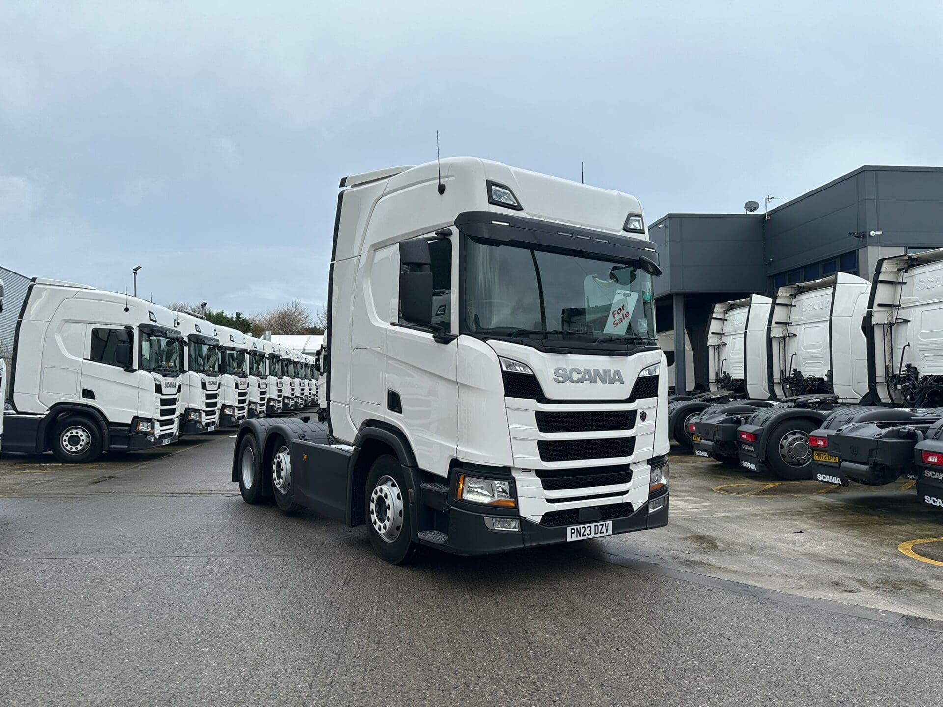 Tractor Units For Sale | Used Tractor Trailers For Sale UK | Smith Bros ...