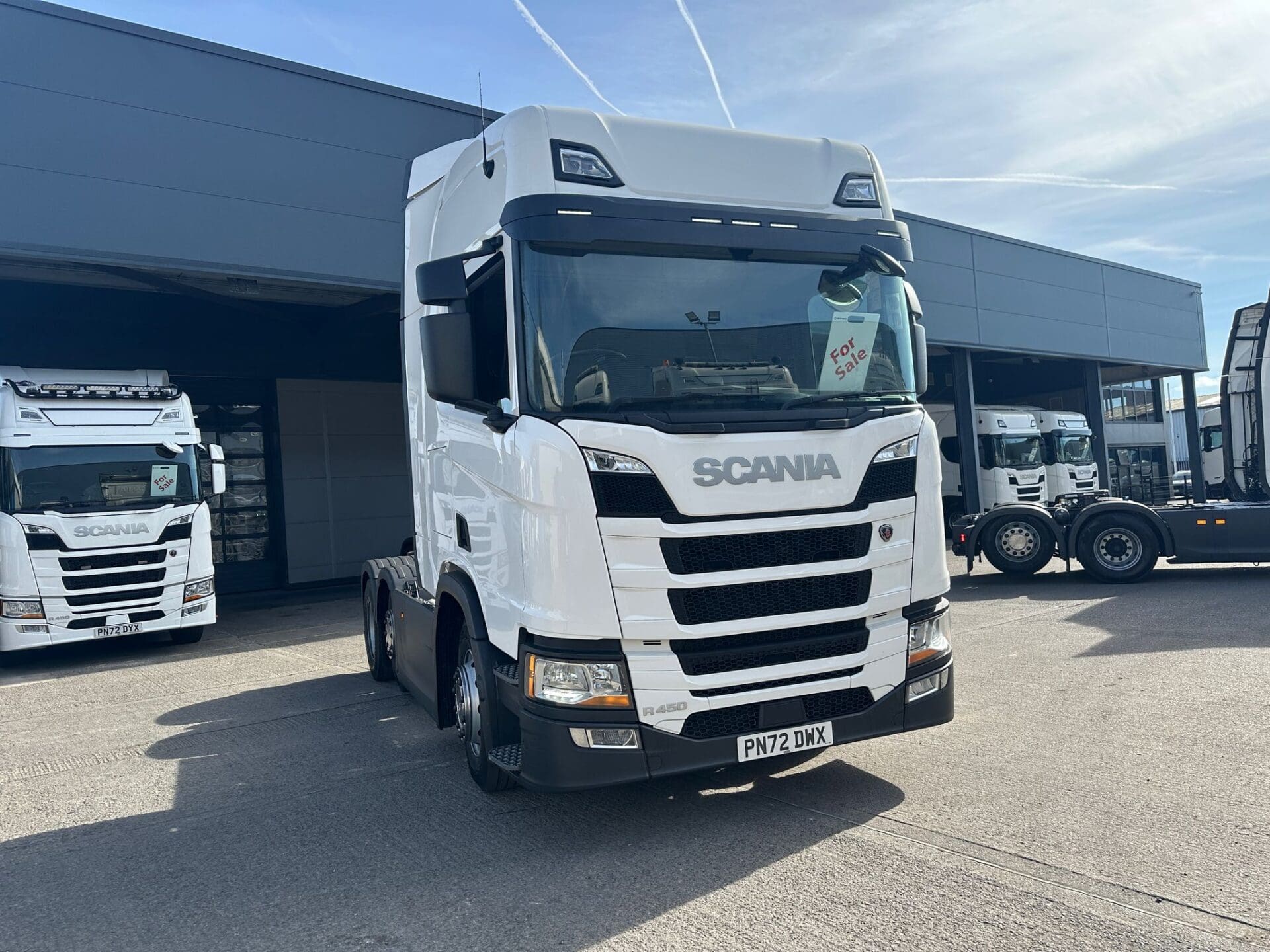 Tractor Units For Sale | Used Tractor Trailers For Sale UK | Smith Bros ...