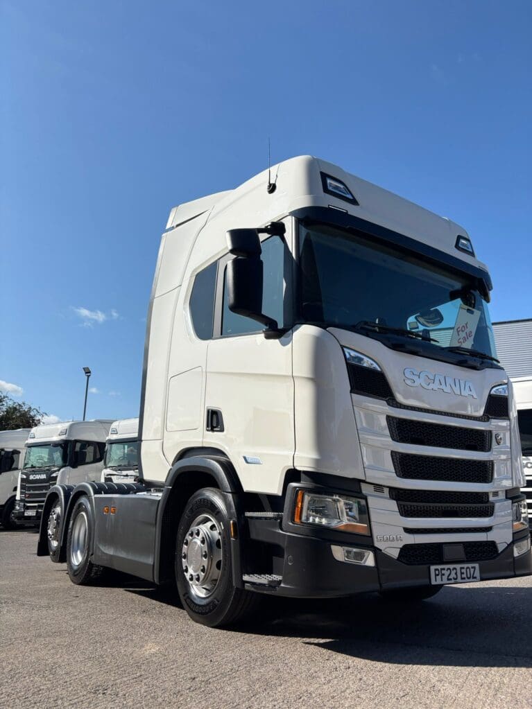 Tractor Units For Sale | Used Tractor Trailers For Sale UK | Smith Bros ...