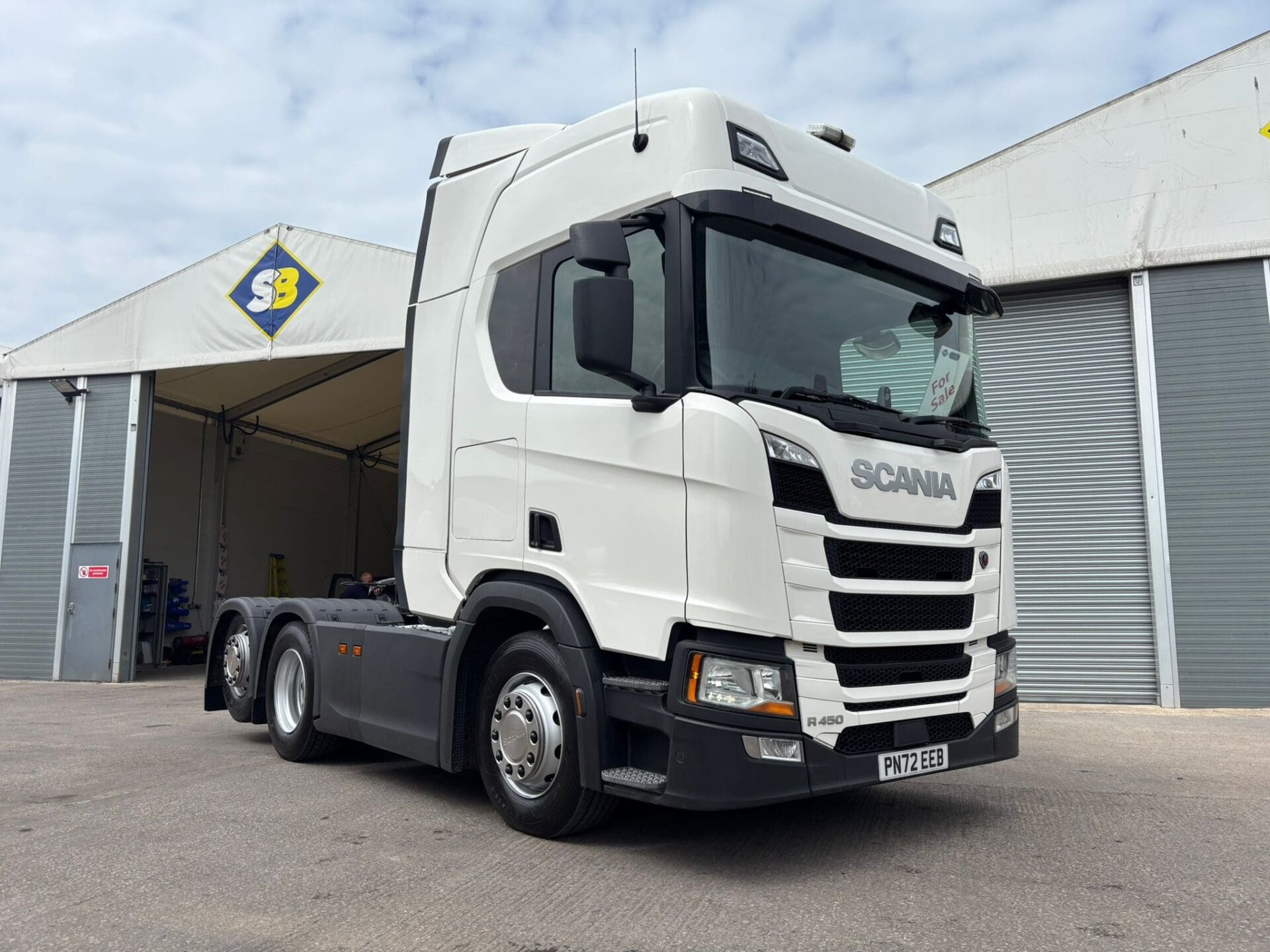 What is an Articulated Lorry? - Smith Bros Ltd